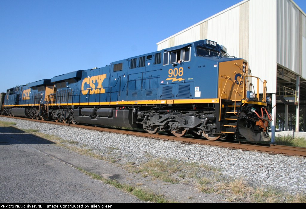 CSX 908 N262 SB